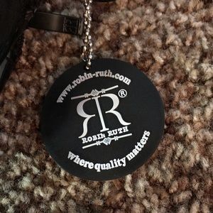 Robin Ruth | Bags | Robin Ruth City Of Madrid Cross Body Black Bag ...